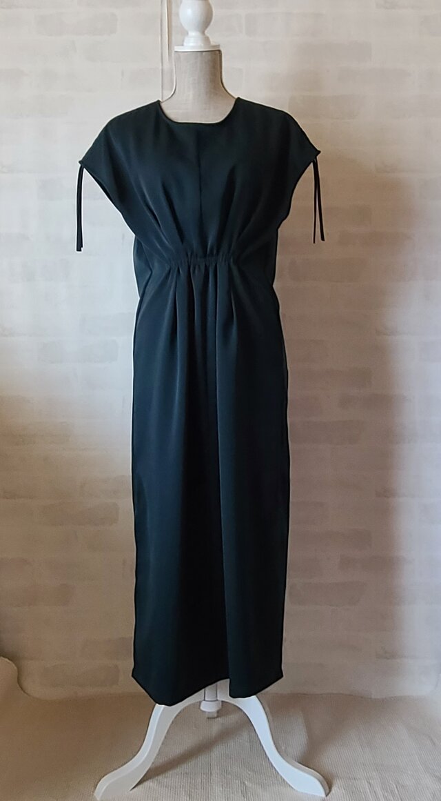 TOKI 009 シャーリングワンピース (ストレッチスエード）グリーン | iichi ハンドメイド・クラフト作品・手仕事品の通販