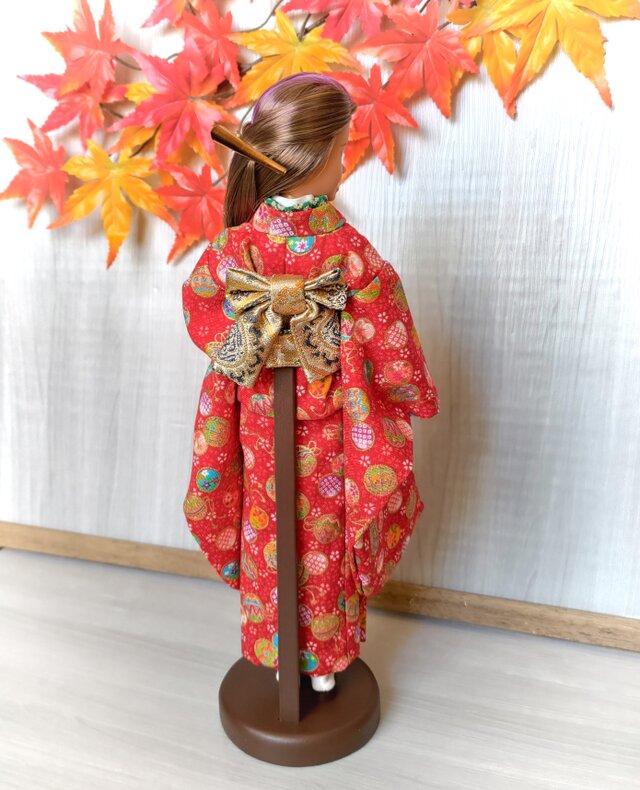 「ころころ手鞠…赤」25～26cmドール振り袖着物 | iichi ハンドメイド・クラフト作品・手仕事品の通販