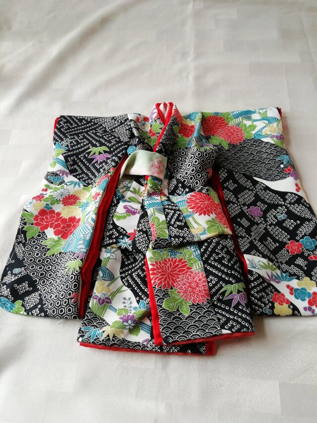 ♪市松人形の着物12号 135 | iichi 日々の暮らしを心地よくするハンドメイドやアンティークのマーケットプレイス