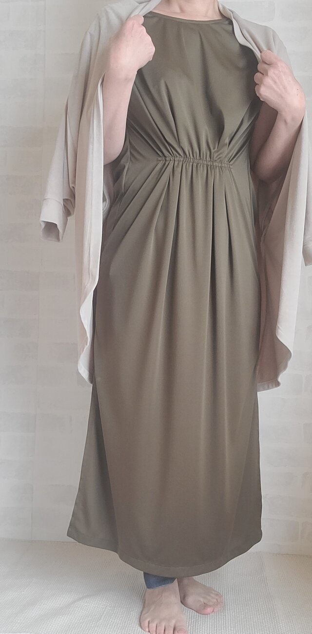 TOKI 009 シャーリングワンピース (スムース）カーキグリーン | iichi ハンドメイド・クラフト作品・手仕事品の通販