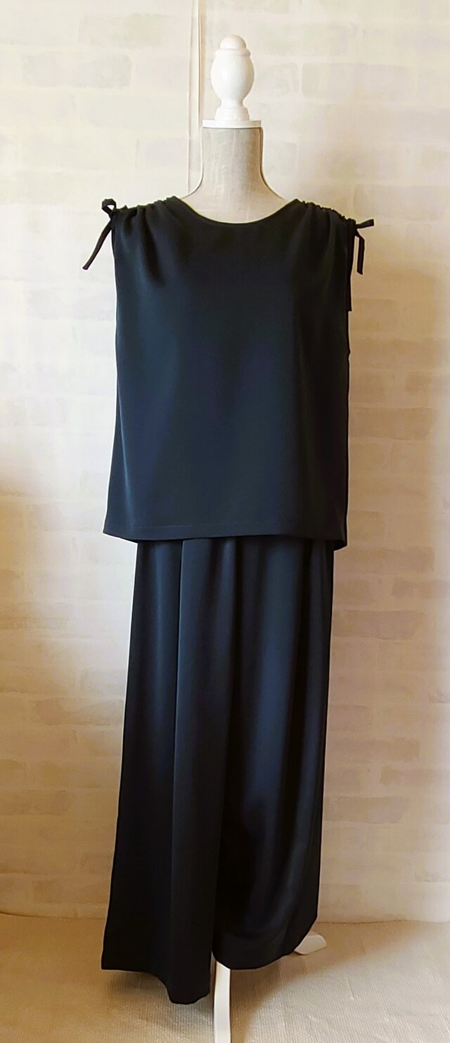 TOKI 001 ショルダーブラウンジング ブラウス (ストレッチスエード）グリーン | iichi ハンドメイド・クラフト作品・手仕事品の通販