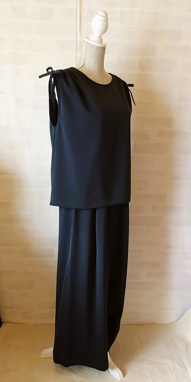 TOKI 001 ショルダーブラウンジング ブラウス (ストレッチスエード）グリーン | iichi ハンドメイド・クラフト作品・手仕事品の通販