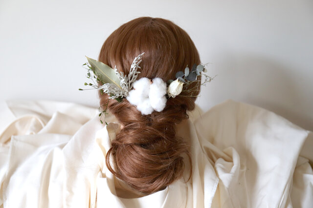 【ウェディング・成人式・卒業式・結納】ボタニカルヘッドドレス（ナチュラルグリーン) S #950 | iichi 日々の暮らしを心地よくするハンドメイドやアンティークのマーケットプレイス