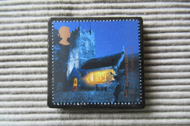 イギリス 千年紀 クリスマス 切手ブローチ8370 | iichi ハンドメイド・クラフト作品・手仕事品の通販
