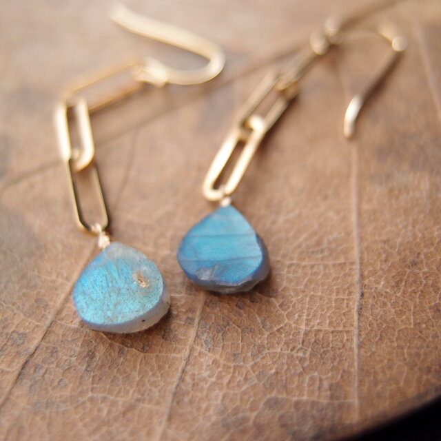 【GP】Labradorite・marron／スクエアチェーン × ラブラドライトピアス | iichi ハンドメイド・クラフト作品・手仕事品の通販