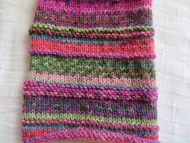 モネの庭 ひなげし色のレッグウォーマー （12月20日までの受付） | iichi ハンドメイド・クラフト作品・手仕事品の通販