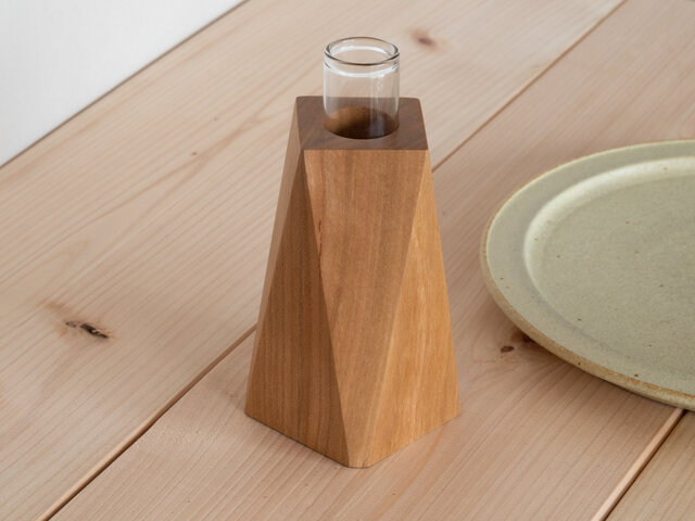 木のフラワーベース 「tempo」 ブラックチェリー無垢材 一輪挿し | iichi ハンドメイド・クラフト作品・手仕事品の通販