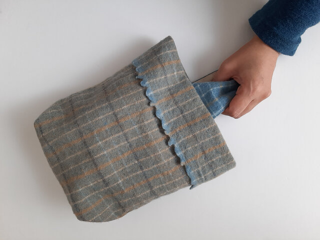 wool mini bag | iichi 日々の暮らしを心地よくするハンドメイドやアンティークのマーケットプレイス