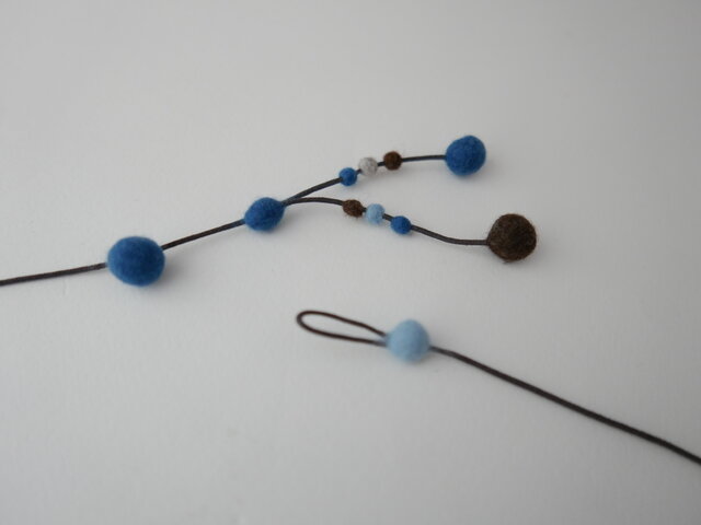 Single loop nano 藍03 | iichi ハンドメイド・クラフト作品・手仕事品の通販