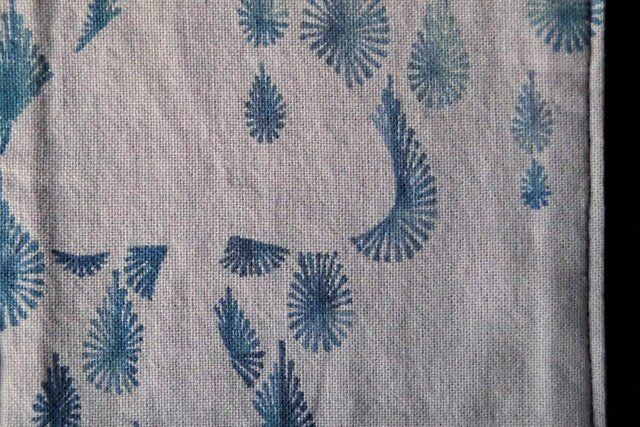 *筆描き* キノコのかくれんぼコースター:薄紫 | iichi ハンドメイド・クラフト作品・手仕事品の通販