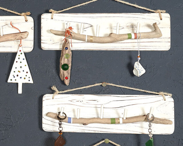 【送料無料】流木の小物掛け、アクセサリーハンガー34 | iichi 日々の暮らしを心地よくするハンドメイドやアンティークのマーケットプレイス