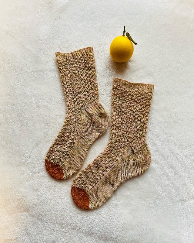 No.1007 手編み靴下 | iichi ハンドメイド・クラフト作品・手仕事品の通販