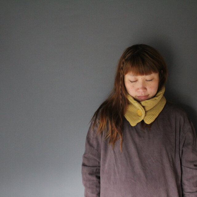 waffle neckwarmer【柑子色】/草木染め | iichi ハンドメイド・クラフト作品・手仕事品の通販