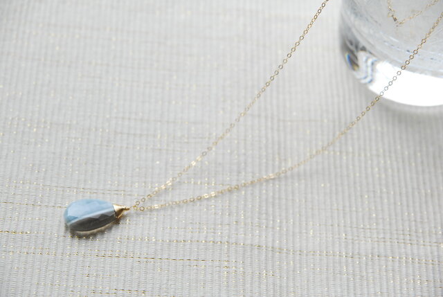 ストライプブルーオパールのネックレス45センチ 14kgf | iichi 日々の暮らしを心地よくするハンドメイドやアンティークのマーケットプレイス