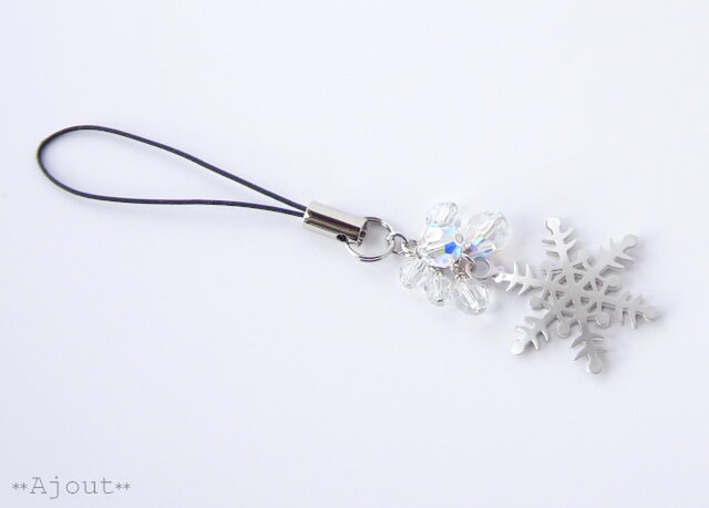 アドバンストクリスタルとメタルスノーフレークのストラップ《MA-93》 | iichi 日々の暮らしを心地よくするハンドメイドやアンティークのマーケットプレイス