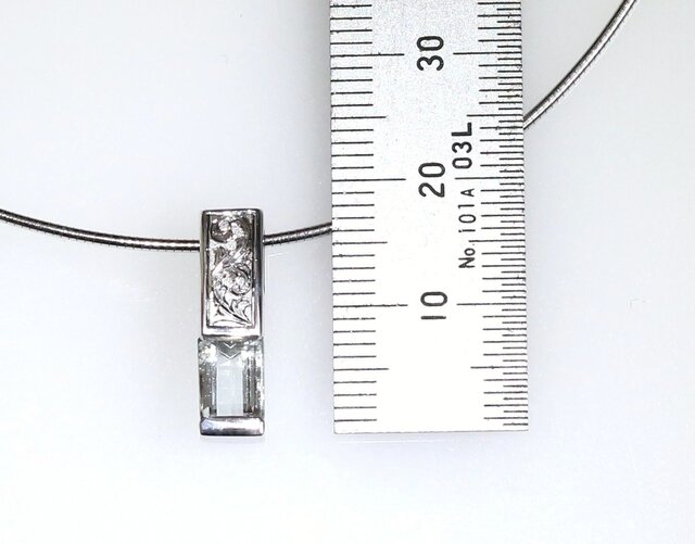 アクアマリンペンダント 1.08ct | iichi ハンドメイド・クラフト作品・手仕事品の通販