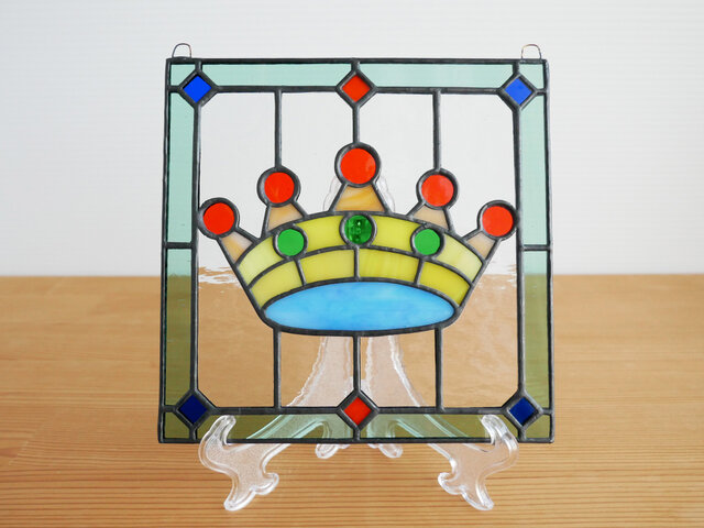 ステンドグラス ミニパネル 王冠 15cm | iichi ハンドメイド・クラフト作品・手仕事品の通販