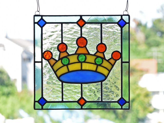 ステンドグラス ミニパネル 王冠 15cm | iichi ハンドメイド・クラフト作品・手仕事品の通販