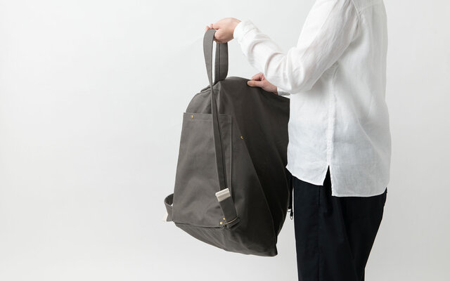 【1点限定】ORIGAMI RUCKSUCK｜オリーブ | iichi ハンドメイド・クラフト作品・手仕事品の通販