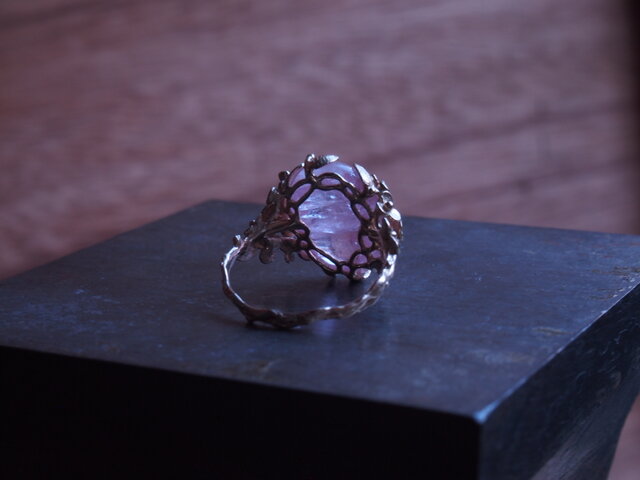 春の庭のリング SV．k18GP | iichi 日々の暮らしを心地よくするハンドメイドやアンティークのマーケットプレイス