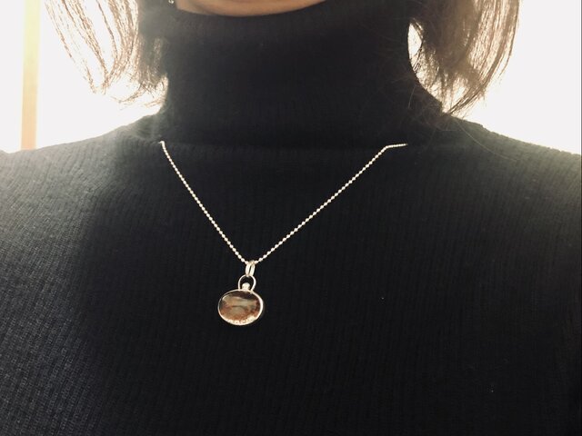 金魚の水槽 ガーデンクォーツネックレス silver | iichi 日々の暮らしを心地よくするハンドメイドやアンティークのマーケットプレイス