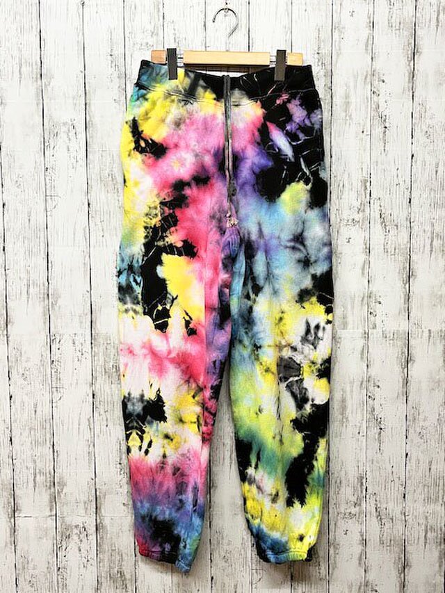 タイダイ染め スウェットパンツ XLサイズ ブラック×カラフル HD18-21 | iichi ハンドメイド・クラフト作品・手仕事品の通販
