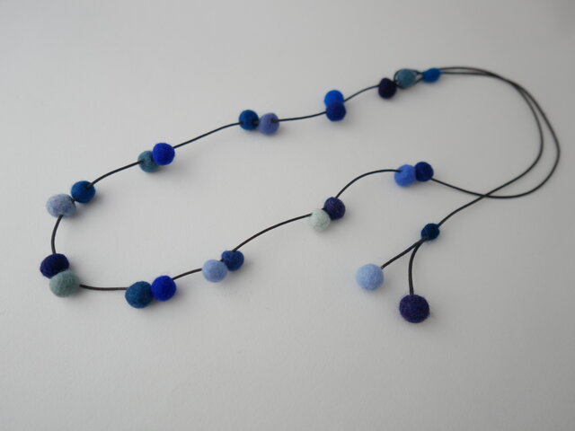 Single loop Blue 02 | iichi ハンドメイド・クラフト作品・手仕事品の通販