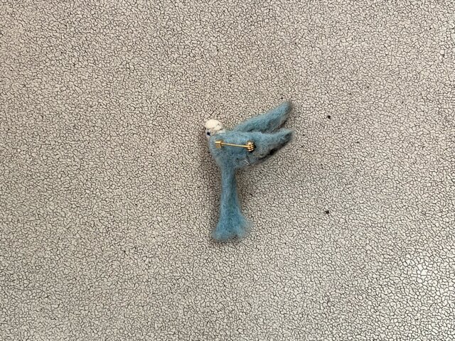 torikomono | ブローチ セキセイインコ | iichi ハンドメイド・クラフト作品・手仕事品の通販