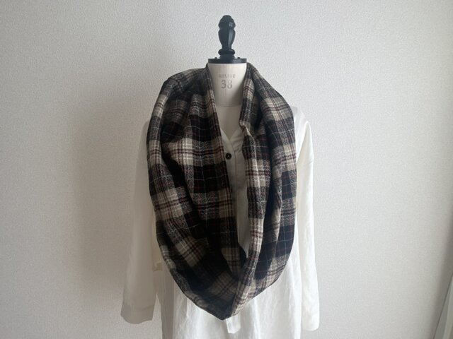 ウールチェックのスヌード ベージュ系 No.252-6 | iichi ハンドメイド・クラフト作品・手仕事品の通販