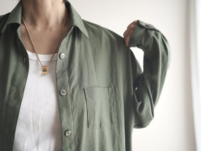 前開きシャツワンピ ミリタリー No.264 | iichi 日々の暮らしを心地よくするハンドメイドやアンティークのマーケットプレイス
