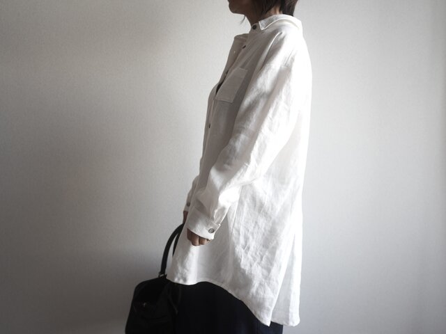 リネンのロングシャツ 白 No.265 | iichi 日々の暮らしを心地よくするハンドメイドやアンティークのマーケットプレイス