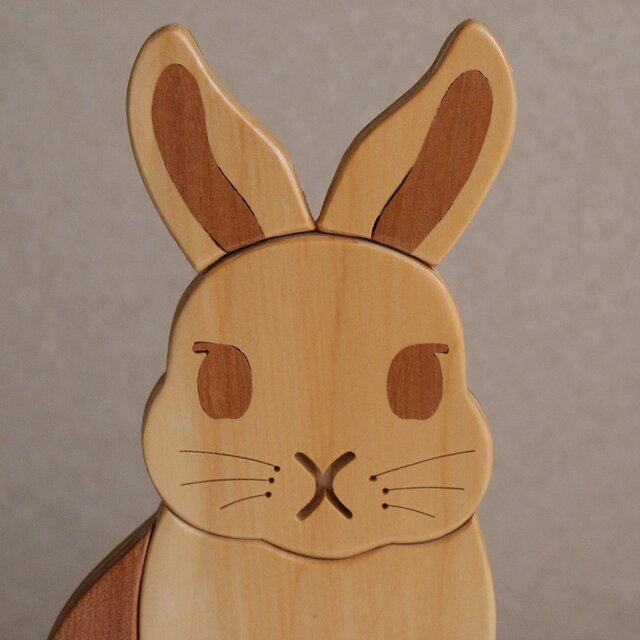 うさぎの組木絵スタンド | iichi ハンドメイド・クラフト作品・手仕事品の通販