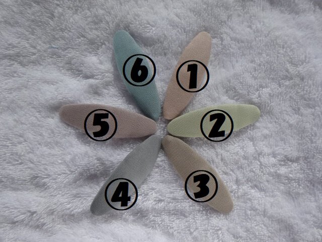 大きめサイズのファジーカラー パッチンピン 7cm | iichi ハンドメイド・クラフト作品・手仕事品の通販