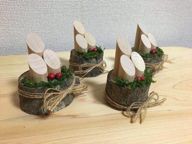 お正月 手乗りミニ門松 2個 | iichi 日々の暮らしを心地よくするハンドメイドやアンティークのマーケットプレイス