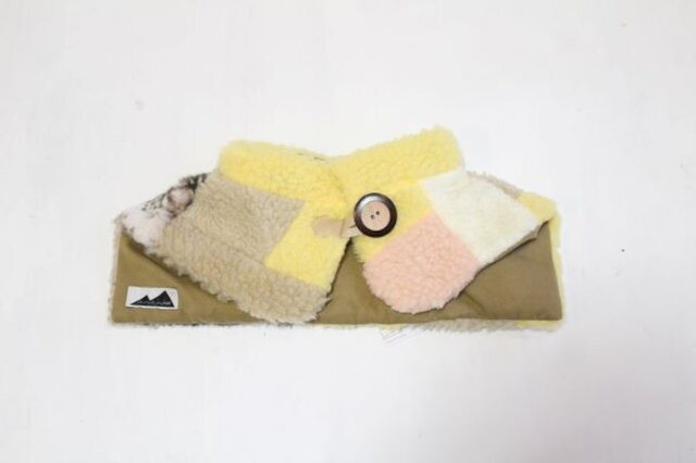 patch attached collar c/#yellow | iichi ハンドメイド・クラフト作品・手仕事品の通販