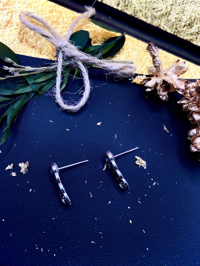 Stephan Lea 男女兼用 アレルギー対応 〜しめ縄ダブルInfinityピアス | iichi ハンドメイド・クラフト作品・手仕事品の通販