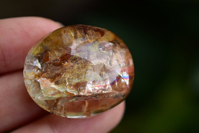 クォーツ鏡★オーロラレッド★ガーデンクォーツs675 | iichi 日々の暮らしを心地よくするハンドメイドやアンティークのマーケットプレイス