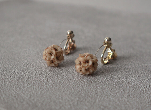 Alyssum pierce/earring | iichi ハンドメイド・クラフト作品・手仕事品の通販