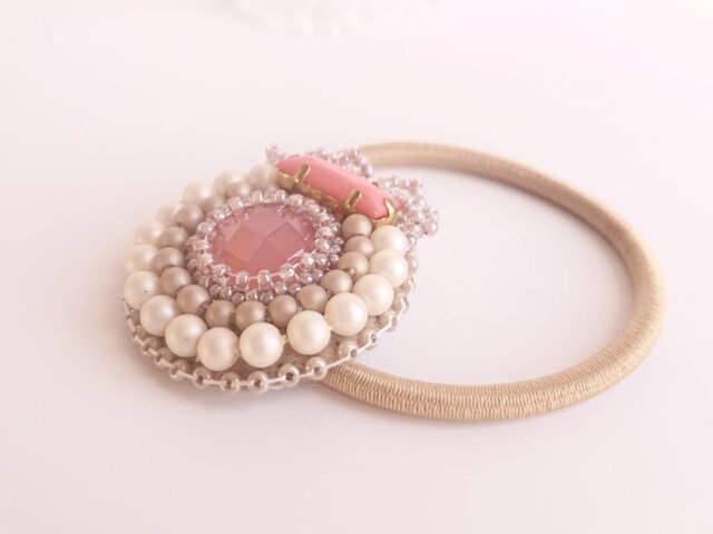 *Always*ベビーピンクのフリルヘアゴム | iichi ハンドメイド・クラフト作品・手仕事品の通販