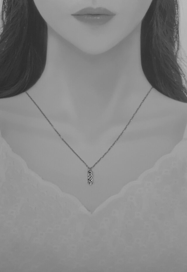 Stephan Lea 男女兼用 アレルギー対応 〜しめ縄ダブルInfinityキュービックジルコニアネックレス | iichi ハンドメイド・クラフト作品・手仕事品の通販