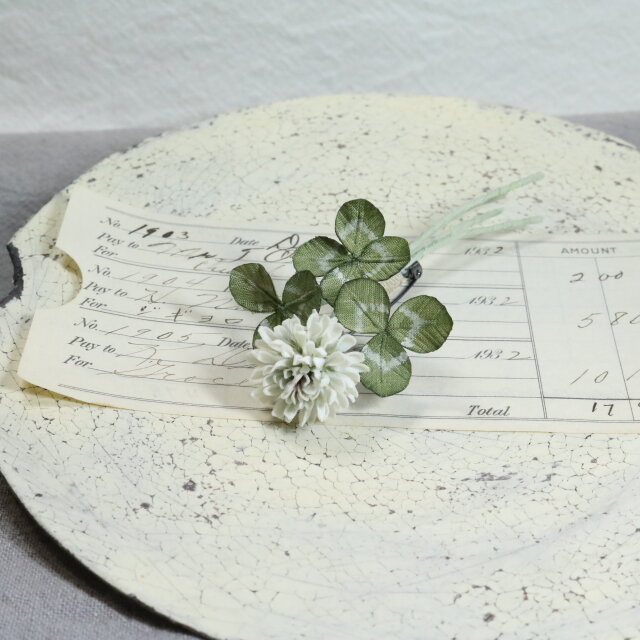 布花 白詰草 ブローチ 572 | iichi ハンドメイド・クラフト作品・手仕事品の通販