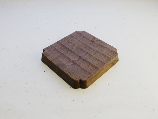 【在庫あり】入隅 我谷盆 胡桃 15×15×2cm ブラウン | iichi ハンドメイド・クラフト作品・手仕事品の通販