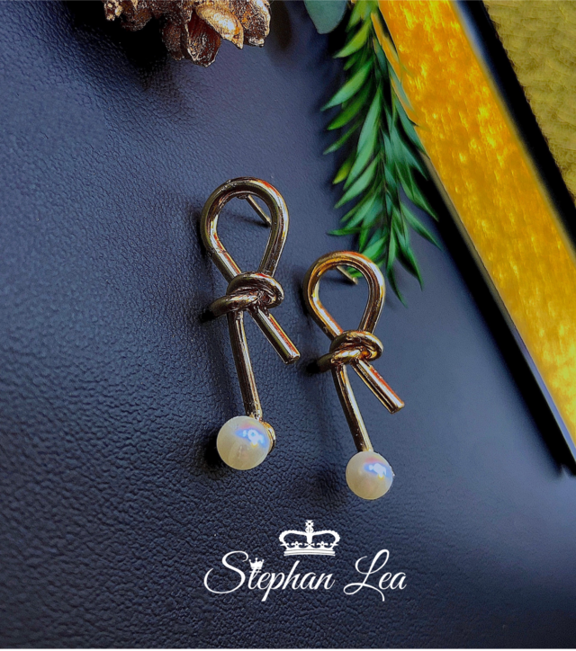 Stephan Lea アレルギー対応〜ゴールド縄結びパールイヤリング | iichi ハンドメイド・クラフト作品・手仕事品の通販