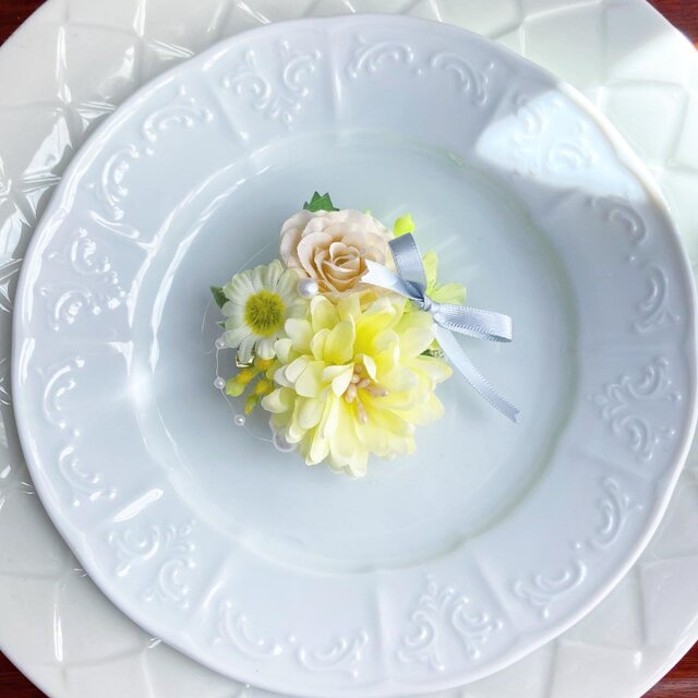 ママとリンク薔薇とミモザの2wayコサージュ63.64 | iichi ハンドメイド・クラフト作品・手仕事品の通販