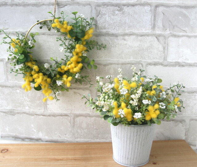 ミモザのワイヤーリース -Artificial flower- | iichi ハンドメイド・クラフト作品・手仕事品の通販