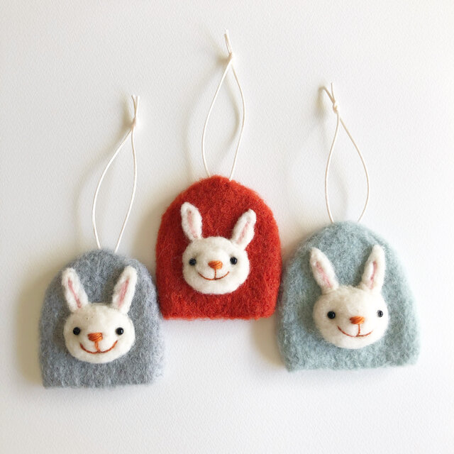 鍵のセーター bunny keycase glay | iichi ハンドメイド・クラフト作品・手仕事品の通販