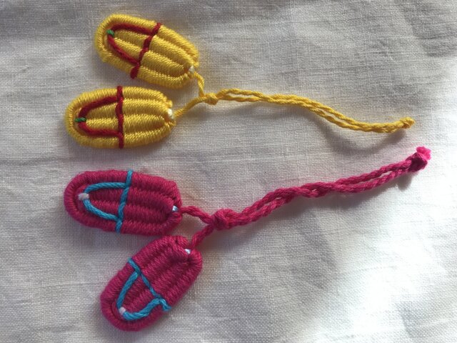 ちゃっこい草履 2足入り NO26 | iichi 日々の暮らしを心地よくするハンドメイドやアンティークのマーケットプレイス