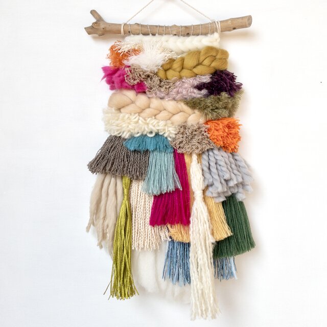 【一点もの】流木 ウィービングタペストリー『primitive, P.』 | iichi 日々の暮らしを心地よくするハンドメイドやアンティークのマーケットプレイス