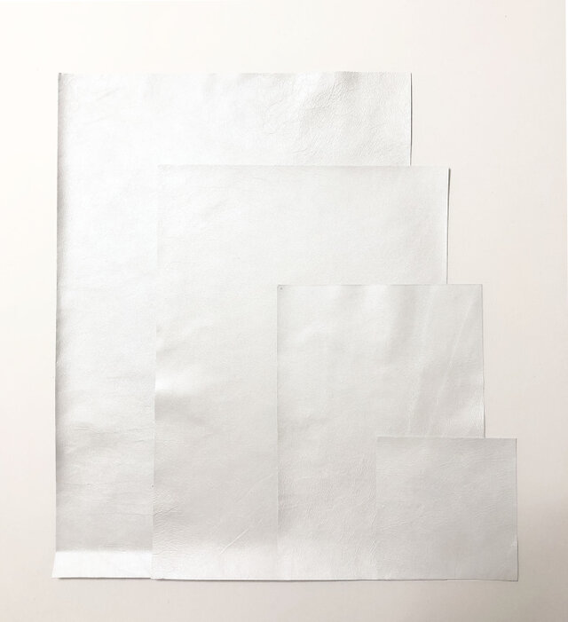 送料無料・布のように薄いカンガルーレザーFabRoo・B4サイズ【パールホワイト】 | iichi ハンドメイド・クラフト作品・手仕事品の通販