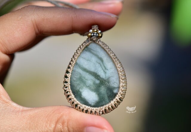 本翡翠★ミャンマー翡翠★マクラメネックレス880 | iichi ハンドメイド・クラフト作品・手仕事品の通販